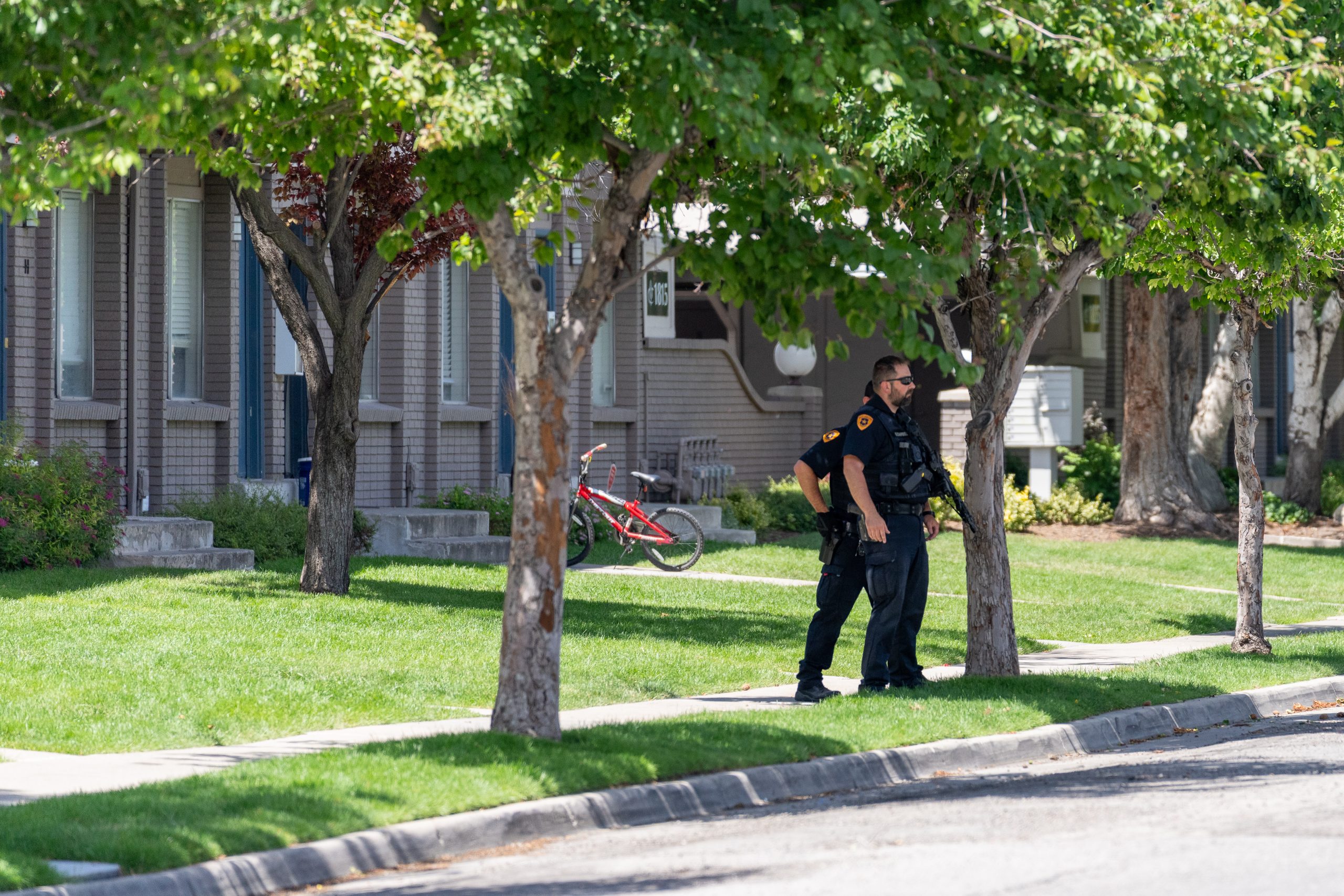 SLCPD SWAT Team Safely Resolve Domestic Violence Incident – SLCPD